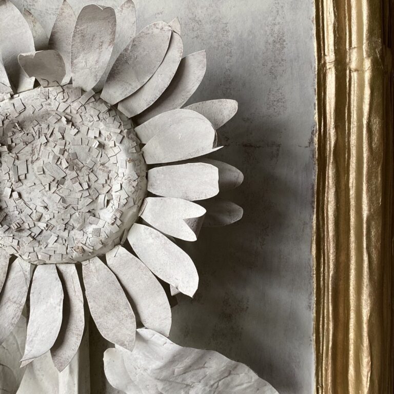 Papier-mâché Single Sunflower Botanical (PM_0028) - Get The Gusto