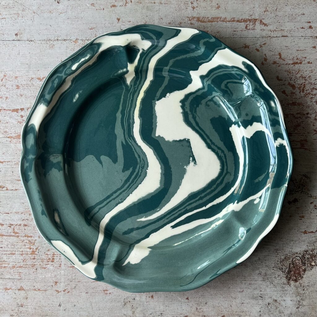 Set of 6 Green Marbled Dinner/Charger Plates - Casa Gusto
