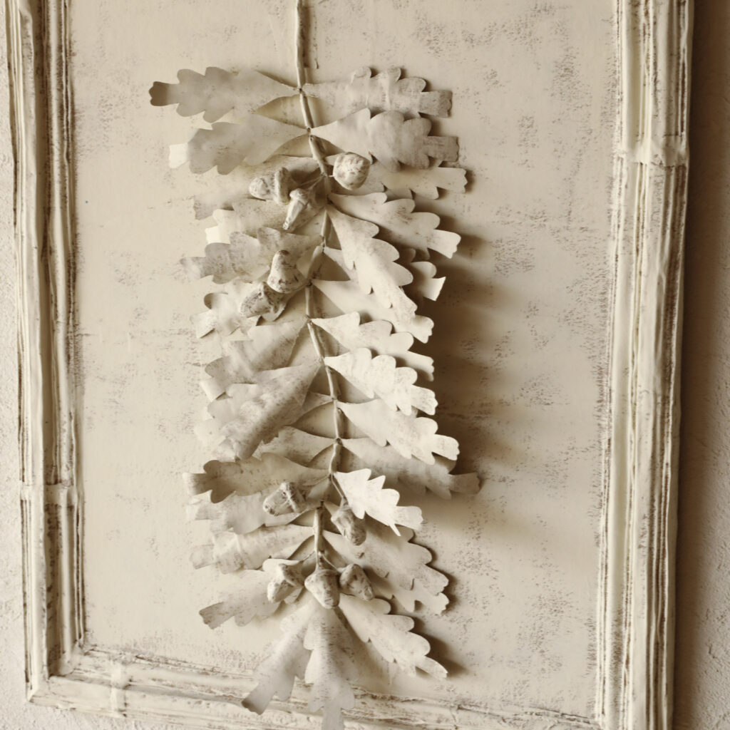 Papier-Mâché Large Oak Leaf Relief - Get The Gusto