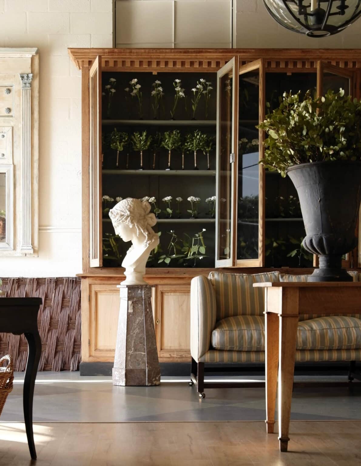 Casa Gusto Antiques, Furniture & Art - Casa Gusto